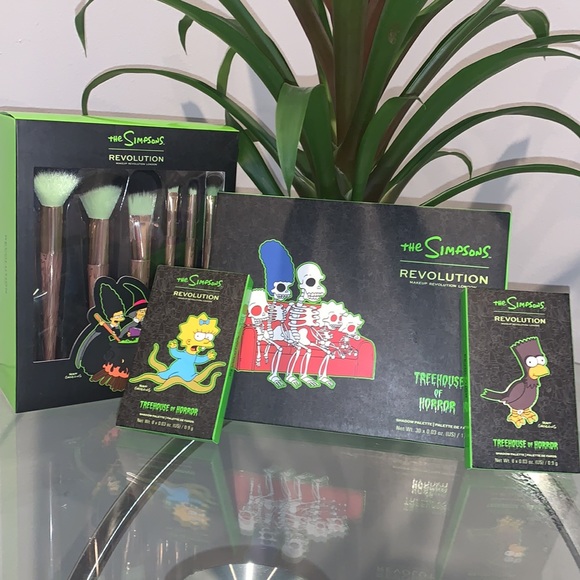 Makeup Revolution | Makeup | Revolution The Simpsons Eyeshadow Palettes ...